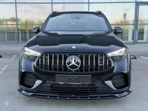 Black Mercedes-Benz GLC 43 AMG 2024 in Panevezys, with an engine capacity of 2.00 L and mileage of 42 thousand km for 67900 €, photo 4 on AUTOMOTO.COM.LV