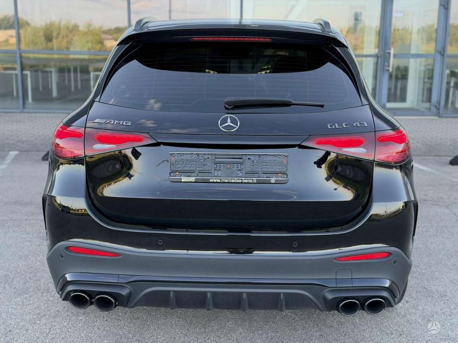 Black Mercedes-Benz GLC 43 AMG 2024 in Panevezys, with an engine capacity of 2.00 L and mileage of 42 thousand km for 67900 €, photo 8 on AUTOMOTO.COM.LV