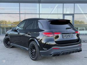 Black Mercedes-Benz GLC 43 AMG 2024 in Panevezys, with an engine capacity of 2.00 L and mileage of 42 thousand km for 67900 €, photo 9 on AUTOMOTO.COM.LV