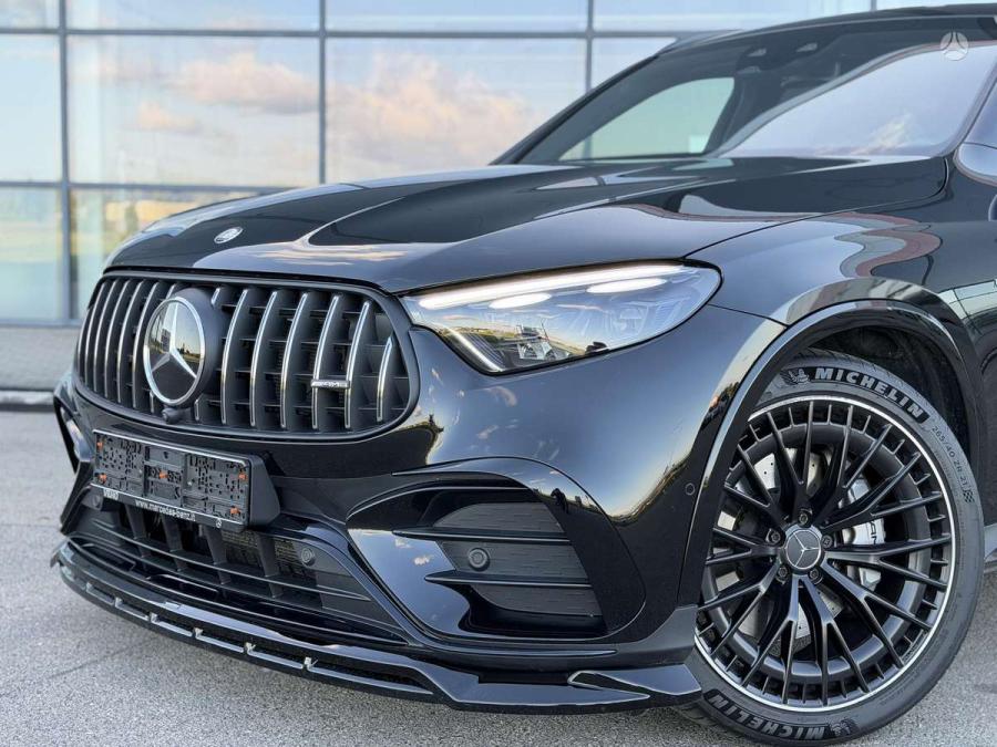 Black Mercedes-Benz GLC 43 AMG 2024 in Panevezys, with an engine capacity of 2.00 L and mileage of 42 thousand km for 67900 €, photo 10 on AUTOMOTO.COM.LV