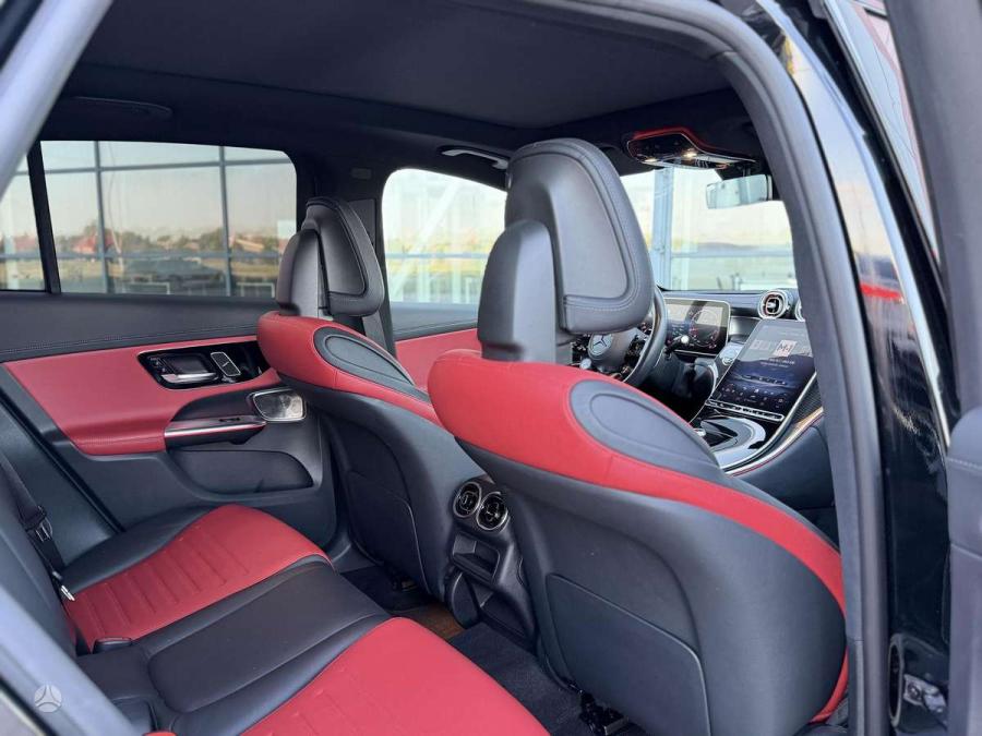 Black Mercedes-Benz GLC 43 AMG 2024 in Panevezys, with an engine capacity of 2.00 L and mileage of 42 thousand km for 67900 €, photo 24 on AUTOMOTO.COM.LV