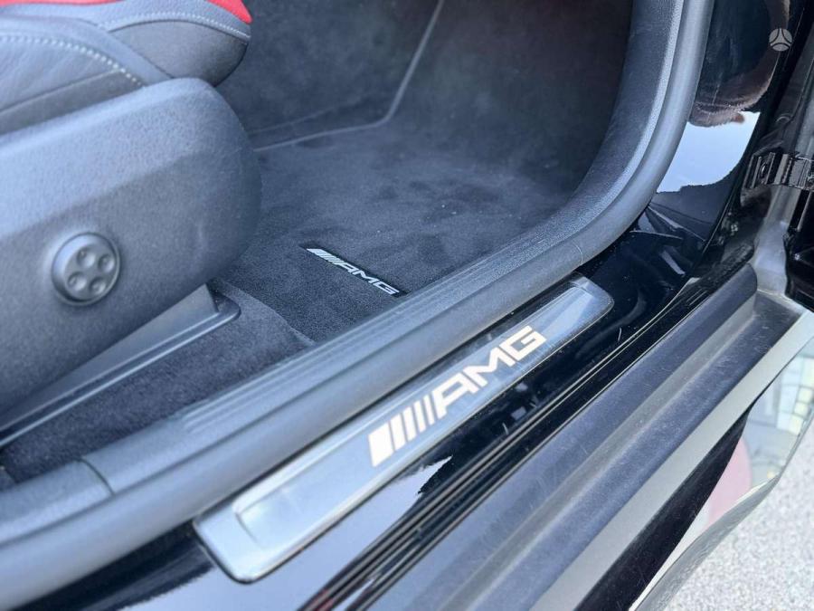 Black Mercedes-Benz GLC 43 AMG 2024 in Panevezys, with an engine capacity of 2.00 L and mileage of 42 thousand km for 67900 €, photo 27 on AUTOMOTO.COM.LV