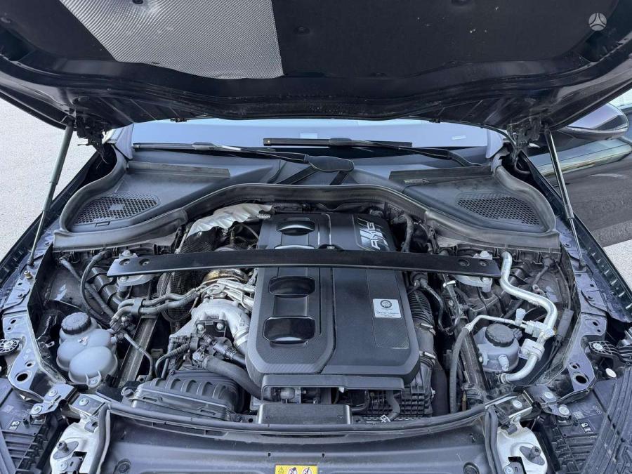 Black Mercedes-Benz GLC 43 AMG 2024 in Panevezys, with an engine capacity of 2.00 L and mileage of 42 thousand km for 67900 €, photo 30 on AUTOMOTO.COM.LV