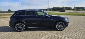 Zils Mercedes-Benz GLC 43 AMG 2020 Rīga, ar dzinēja tilpumu 3.00 L un nobraukumu 72 tūkst. km par 46900 €, foto 4 vietnē AUTOMOTO.COM.LV