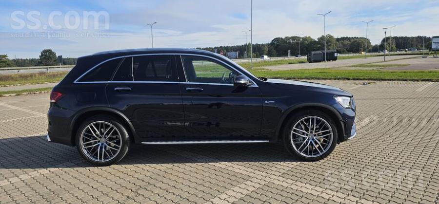 Zils Mercedes-Benz GLC 43 AMG 2020 Rīga, ar dzinēja tilpumu 3.00 L un nobraukumu 72 tūkst. km par 46900 €, foto 4 vietnē AUTOMOTO.COM.LV