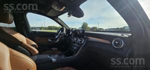 Zils Mercedes-Benz GLC 43 AMG 2020 Rīga, ar dzinēja tilpumu 3.00 L un nobraukumu 72 tūkst. km par 46900 €, foto 11 vietnē AUTOMOTO.COM.LV