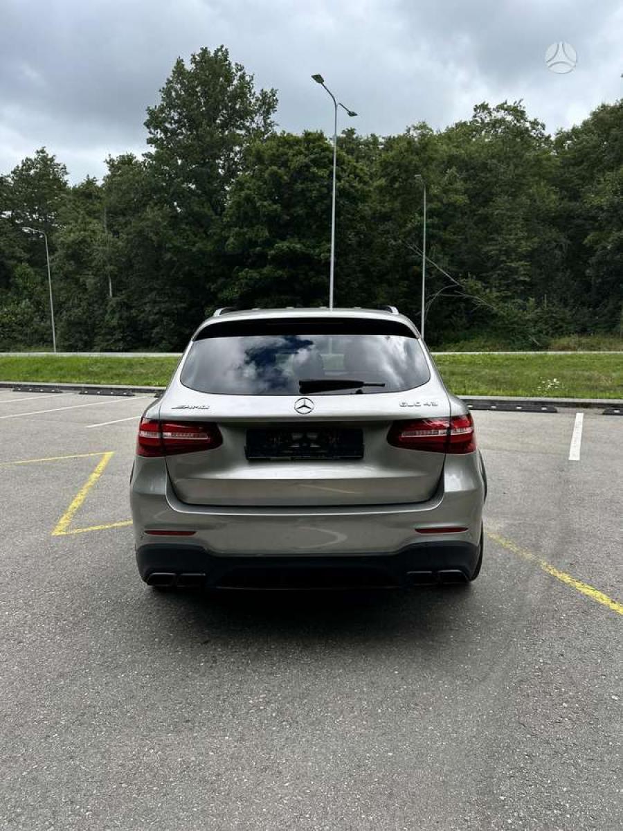 Коричневый Мерседес GLC 43 AMG 2019 в Кретинга, объемом двигателя 3.00 л и пробегом 92 тыс. км за 29000 €, фото 7 на AUTOMOTO.COM.LV