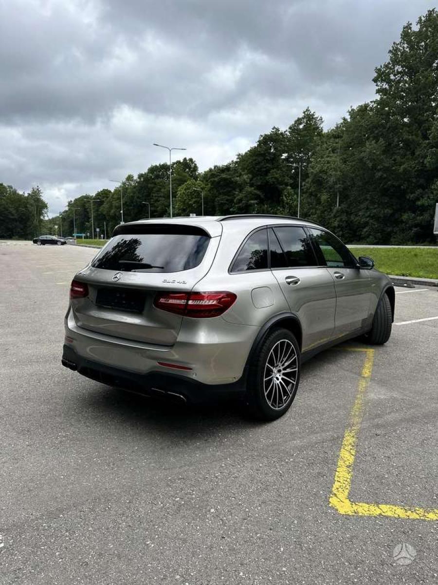 Коричневый Мерседес GLC 43 AMG 2019 в Кретинга, объемом двигателя 3.00 л и пробегом 92 тыс. км за 29000 €, фото 8 на AUTOMOTO.COM.LV
