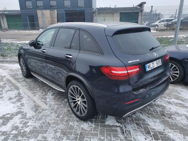 Mercedes-Benz GLC 43 AMG 2017 Viļņa, ar dzinēja tilpumu 3.00 L un nobraukumu 137 tūkst. km par 27500 €, foto 3 vietnē AUTOMOTO.COM.LV