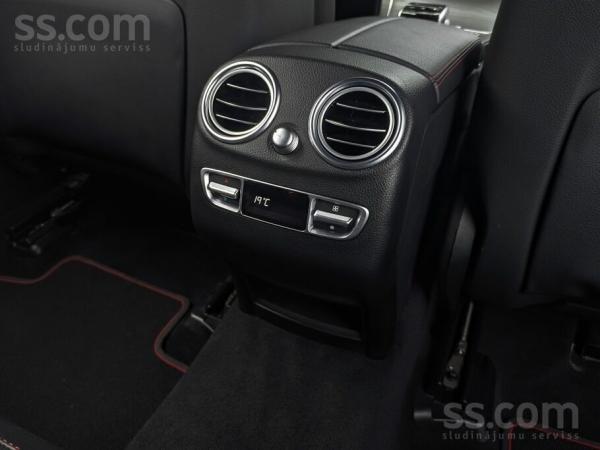 Pelēks Mercedes-Benz GLC 43 AMG 2016 Tukums, ar dzinēja tilpumu 3.00 L un nobraukumu 161 tūkst. km par 27700 €, foto 9 vietnē AUTOMOTO.COM.LV