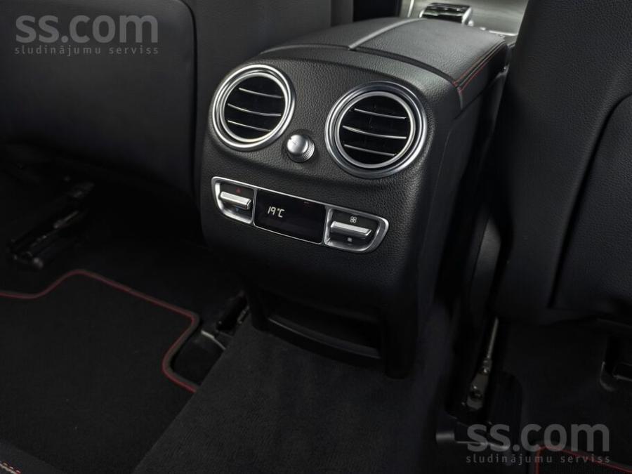 Pelēks Mercedes-Benz GLC 43 AMG 2016 Tukums, ar dzinēja tilpumu 3.00 L un nobraukumu 161 tūkst. km par 27700 €, foto 10 vietnē AUTOMOTO.COM.LV