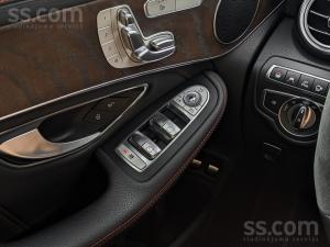 Pelēks Mercedes-Benz GLC 43 AMG 2016 Tukums, ar dzinēja tilpumu 3.00 L un nobraukumu 161 tūkst. km par 27700 €, foto 27 vietnē AUTOMOTO.COM.LV