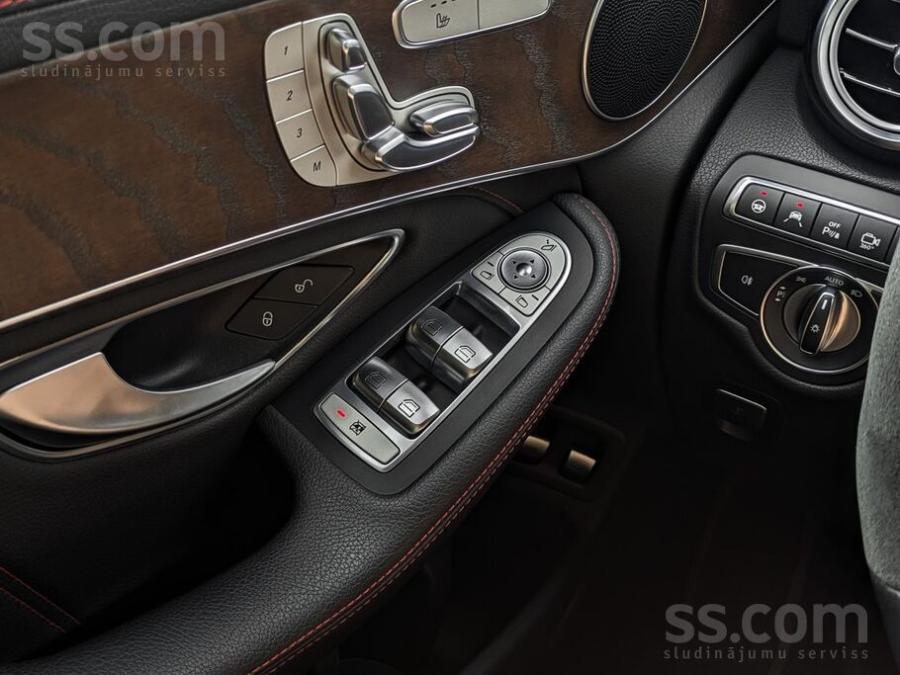Pelēks Mercedes-Benz GLC 43 AMG 2016 Tukums, ar dzinēja tilpumu 3.00 L un nobraukumu 161 tūkst. km par 27700 €, foto 27 vietnē AUTOMOTO.COM.LV