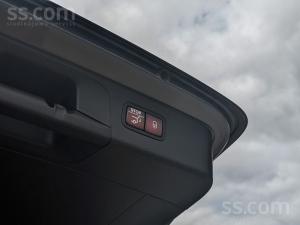 Pelēks Mercedes-Benz GLC 43 AMG 2016 Tukums, ar dzinēja tilpumu 3.00 L un nobraukumu 161 tūkst. km par 27700 €, foto 30 vietnē AUTOMOTO.COM.LV