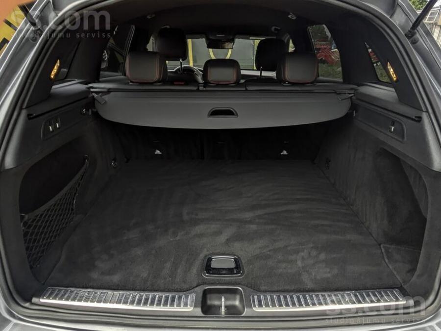 Pelēks Mercedes-Benz GLC 43 AMG 2016 Tukums, ar dzinēja tilpumu 3.00 L un nobraukumu 161 tūkst. km par 27700 €, foto 32 vietnē AUTOMOTO.COM.LV