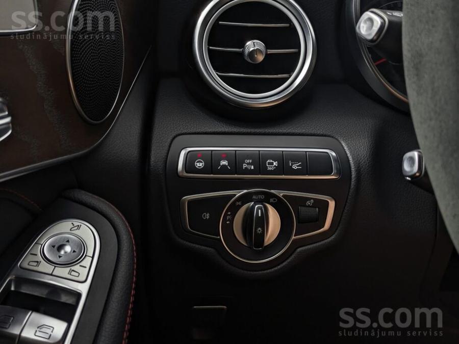 Pelēks Mercedes-Benz GLC 43 AMG 2016 Tukums, ar dzinēja tilpumu 3.00 L un nobraukumu 161 tūkst. km par 27700 €, foto 33 vietnē AUTOMOTO.COM.LV