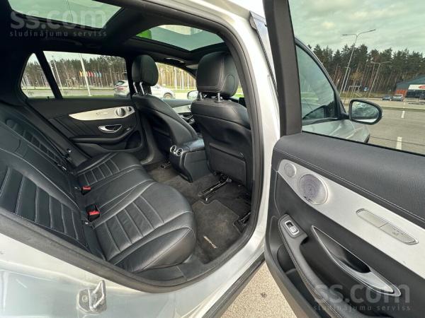 Pelēks Mercedes-Benz GLC 43 AMG 2017 Rīga, ar dzinēja tilpumu 3.00 L un nobraukumu 215 tūkst. km par 24900 €, foto 9 vietnē AUTOMOTO.COM.LV