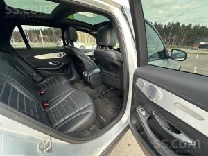 Pelēks Mercedes-Benz GLC 43 AMG 2017 Rīga, ar dzinēja tilpumu 3.00 L un nobraukumu 215 tūkst. km par 24900 €, foto 10 vietnē AUTOMOTO.COM.LV
