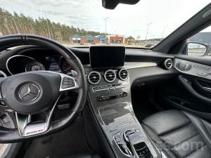 Pelēks Mercedes-Benz GLC 43 AMG 2017 Rīga, ar dzinēja tilpumu 3.00 L un nobraukumu 215 tūkst. km par 24900 €, foto 14 vietnē AUTOMOTO.COM.LV