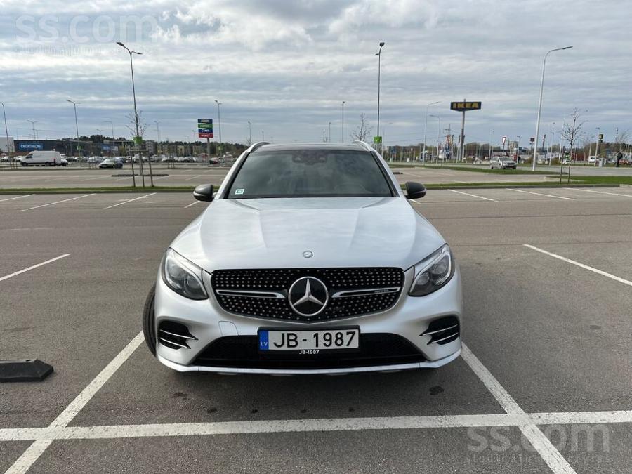 Pelēks Mercedes-Benz GLC 43 AMG 2017 Rīga, ar dzinēja tilpumu 3.00 L un nobraukumu 215 tūkst. km par 24900 €, foto 31 vietnē AUTOMOTO.COM.LV