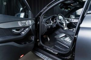 Pelēks Mercedes-Benz GLC 43 AMG 2017 Viļņa, ar dzinēja tilpumu 3.00 L un nobraukumu 83 tūkst. km par 26999 €, foto 16 vietnē AUTOMOTO.COM.LV