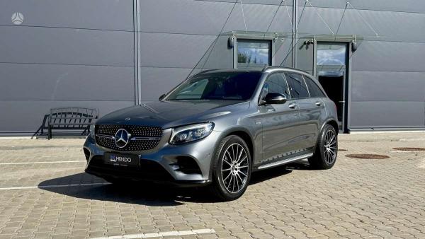 Серый Мерседес GLC 43 AMG 2018 в Вильнюс, объемом двигателя 3.00 л и пробегом 169 тыс. км за 25990 €, фото 1 на AUTOMOTO.COM.LV