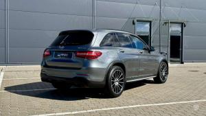 Серый Мерседес GLC 43 AMG 2018 в Вильнюс, объемом двигателя 3.00 л и пробегом 169 тыс. км за 25990 €, фото 3 на AUTOMOTO.COM.LV