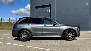 Серый Мерседес GLC 43 AMG 2018 в Вильнюс, объемом двигателя 3.00 л и пробегом 169 тыс. км за 25990 €, фото 6 на AUTOMOTO.COM.LV