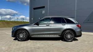 Серый Мерседес GLC 43 AMG 2018 в Вильнюс, объемом двигателя 3.00 л и пробегом 169 тыс. км за 25990 €, фото 7 на AUTOMOTO.COM.LV