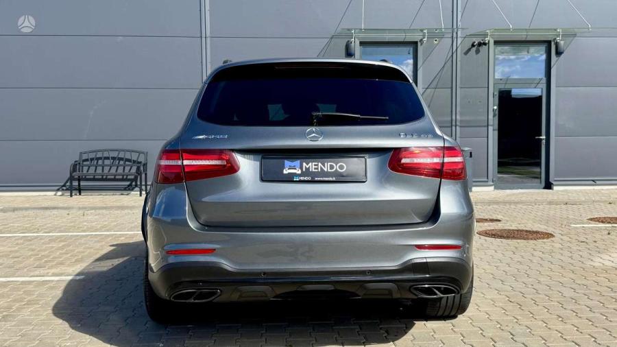 Серый Мерседес GLC 43 AMG 2018 в Вильнюс, объемом двигателя 3.00 л и пробегом 169 тыс. км за 25990 €, фото 9 на AUTOMOTO.COM.LV