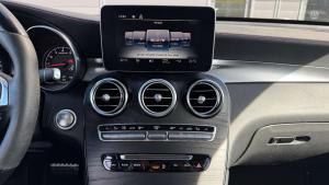 Серый Мерседес GLC 43 AMG 2018 в Вильнюс, объемом двигателя 3.00 л и пробегом 169 тыс. км за 25990 €, фото 30 на AUTOMOTO.COM.LV