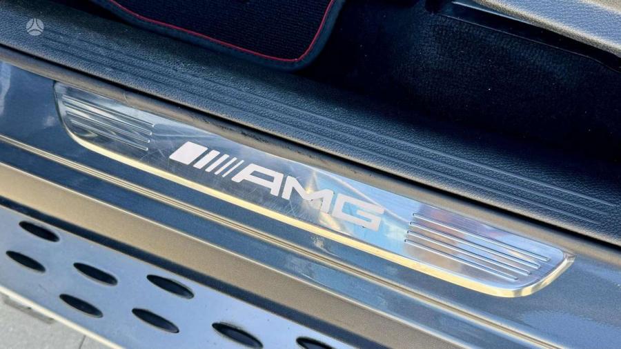 Серый Мерседес GLC 43 AMG 2018 в Вильнюс, объемом двигателя 3.00 л и пробегом 169 тыс. км за 25990 €, фото 32 на AUTOMOTO.COM.LV