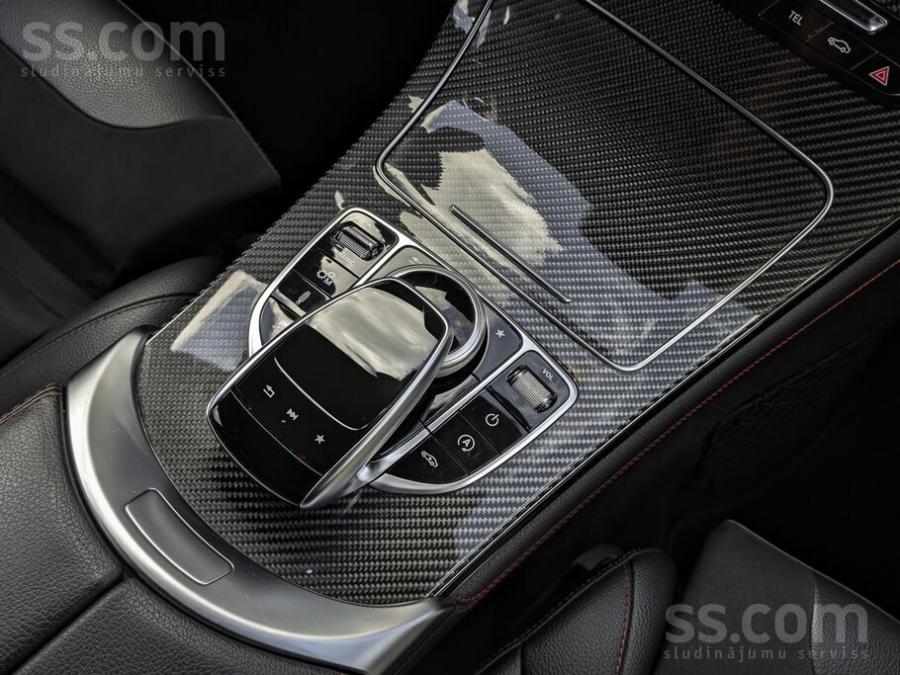 Grey Mercedes-Benz GLC 43 AMG 2018 in Tukums, with an engine capacity of 3.00 L and mileage of 162 thousand km for 31990 €, photo 28 on AUTOMOTO.COM.LV