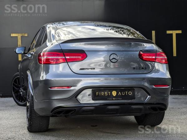 Grey Mercedes-Benz GLC 43 AMG 2018 in Tukums, with an engine capacity of 3.00 L and mileage of 162 thousand km for 31990 €, photo 4 on AUTOMOTO.COM.LV
