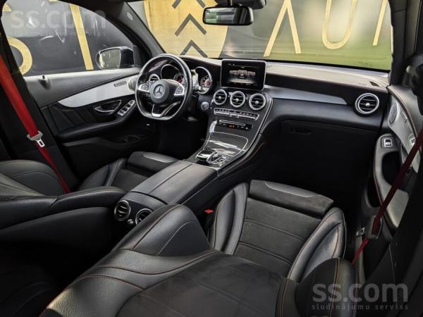 Grey Mercedes-Benz GLC 43 AMG 2018 in Tukums, with an engine capacity of 3.00 L and mileage of 162 thousand km for 31990 €, photo 6 on AUTOMOTO.COM.LV
