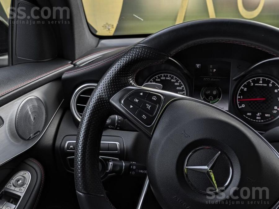 Grey Mercedes-Benz GLC 43 AMG 2018 in Tukums, with an engine capacity of 3.00 L and mileage of 162 thousand km for 31990 €, photo 10 on AUTOMOTO.COM.LV