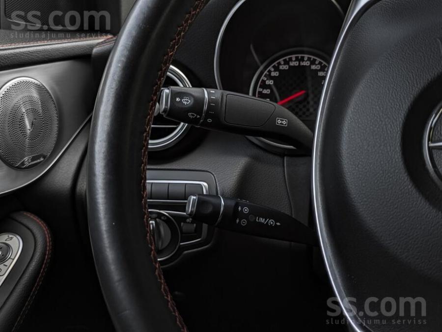 Grey Mercedes-Benz GLC 43 AMG 2018 in Tukums, with an engine capacity of 3.00 L and mileage of 162 thousand km for 31990 €, photo 13 on AUTOMOTO.COM.LV
