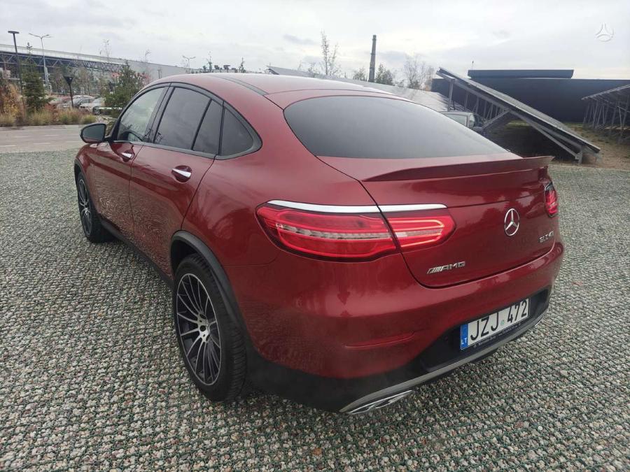 Red Mercedes-Benz GLC 43 AMG 2017 in Kaunas, with an engine capacity of 3.00 L and mileage of 37 thousand km for 39000 €, photo 35 on AUTOMOTO.COM.LV