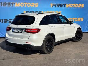 Белый Мерседес GLC 43 AMG 2017 в Рига, объемом двигателя 3.00 л и пробегом 170 тыс. км за 26950 €, фото 5 на AUTOMOTO.COM.LV