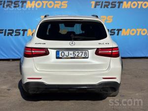 Белый Мерседес GLC 43 AMG 2017 в Рига, объемом двигателя 3.00 л и пробегом 170 тыс. км за 26950 €, фото 7 на AUTOMOTO.COM.LV
