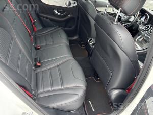Белый Мерседес GLC 43 AMG 2017 в Рига, объемом двигателя 3.00 л и пробегом 170 тыс. км за 26950 €, фото 15 на AUTOMOTO.COM.LV