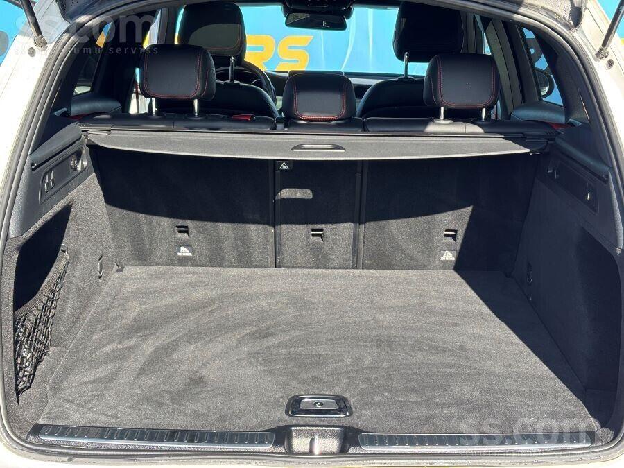 Белый Мерседес GLC 43 AMG 2017 в Рига, объемом двигателя 3.00 л и пробегом 170 тыс. км за 26950 €, фото 22 на AUTOMOTO.COM.LV