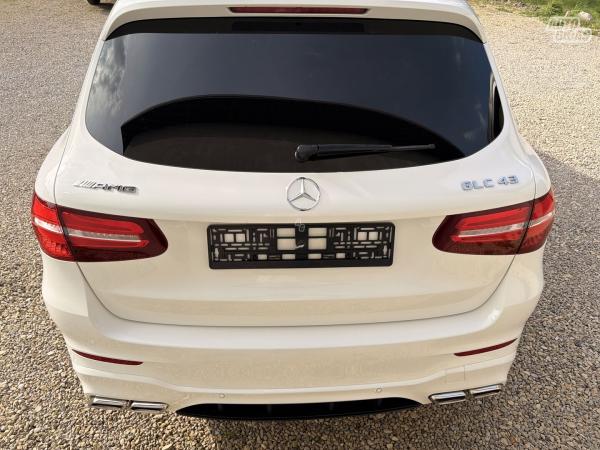 Mercedes-Benz GLC 43 AMG 2018 in Vilnius on AUTOMOTO.COM.LV White Mercedes-Benz GLC 43 AMG 2018 in Vilnius, with an engine capacity of 3.00 L and mileage of 121 thousand km for 26500 €, photo 8 on AUTOMOTO.COM.LV