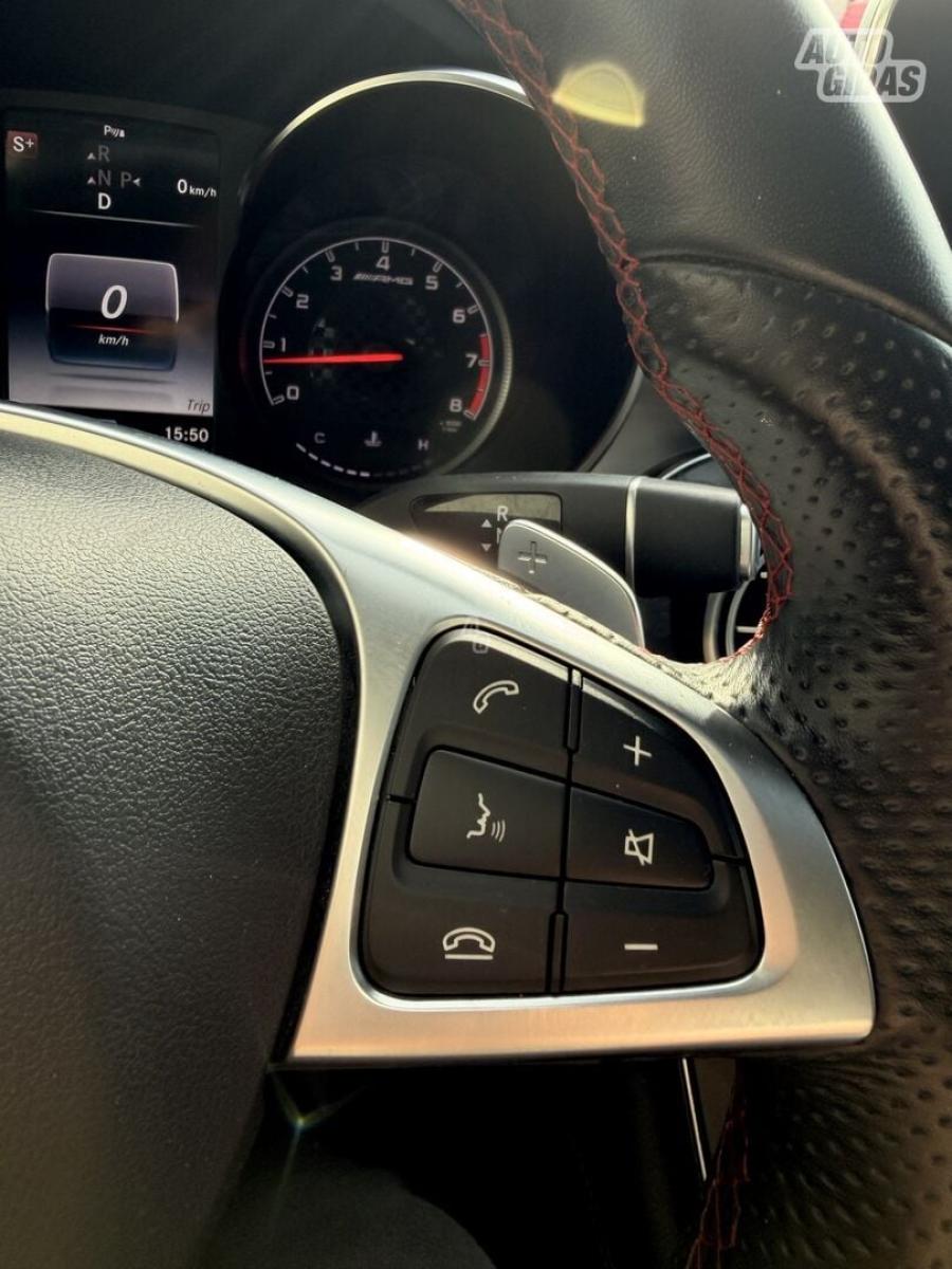 Белый Мерседес GLC 43 AMG 2018 в Вильнюс, объемом двигателя 3.00 л и пробегом 121 тыс. км за 26500 €, фото 21 на AUTOMOTO.COM.LV