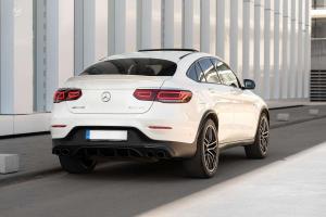 Balts Mercedes-Benz GLC 43 AMG 2020 Viļņa, ar dzinēja tilpumu 3.00 L un nobraukumu 74 tūkst. km par 42500 €, foto 5 vietnē AUTOMOTO.COM.LV