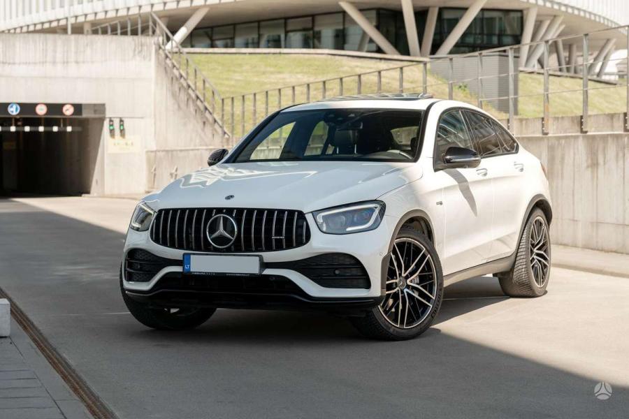 Balts Mercedes-Benz GLC 43 AMG 2020 Viļņa, ar dzinēja tilpumu 3.00 L un nobraukumu 74 tūkst. km par 42500 €, foto 10 vietnē AUTOMOTO.COM.LV