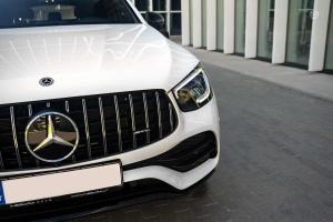 Balts Mercedes-Benz GLC 43 AMG 2020 Viļņa, ar dzinēja tilpumu 3.00 L un nobraukumu 74 tūkst. km par 42500 €, foto 17 vietnē AUTOMOTO.COM.LV