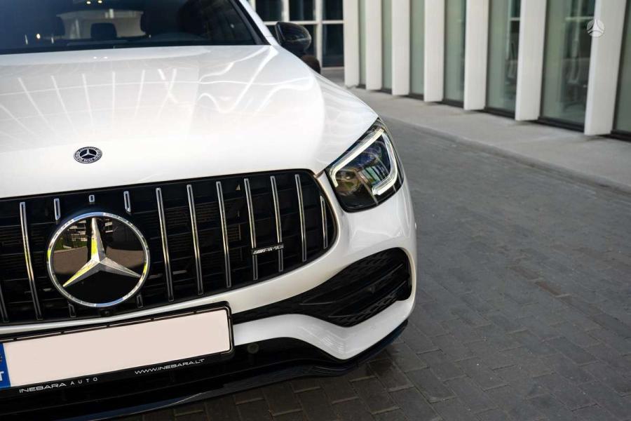 Balts Mercedes-Benz GLC 43 AMG 2020 Viļņa, ar dzinēja tilpumu 3.00 L un nobraukumu 74 tūkst. km par 42500 €, foto 17 vietnē AUTOMOTO.COM.LV