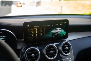 Balts Mercedes-Benz GLC 43 AMG 2020 Viļņa, ar dzinēja tilpumu 3.00 L un nobraukumu 74 tūkst. km par 42500 €, foto 33 vietnē AUTOMOTO.COM.LV