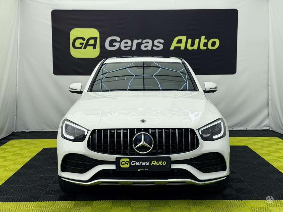 White Mercedes-Benz GLC 43 AMG 2023 in Vilnius, with an engine capacity of 3.00 L and mileage of 22 thousand km for 46000 €, photo 8 on AUTOMOTO.COM.LV